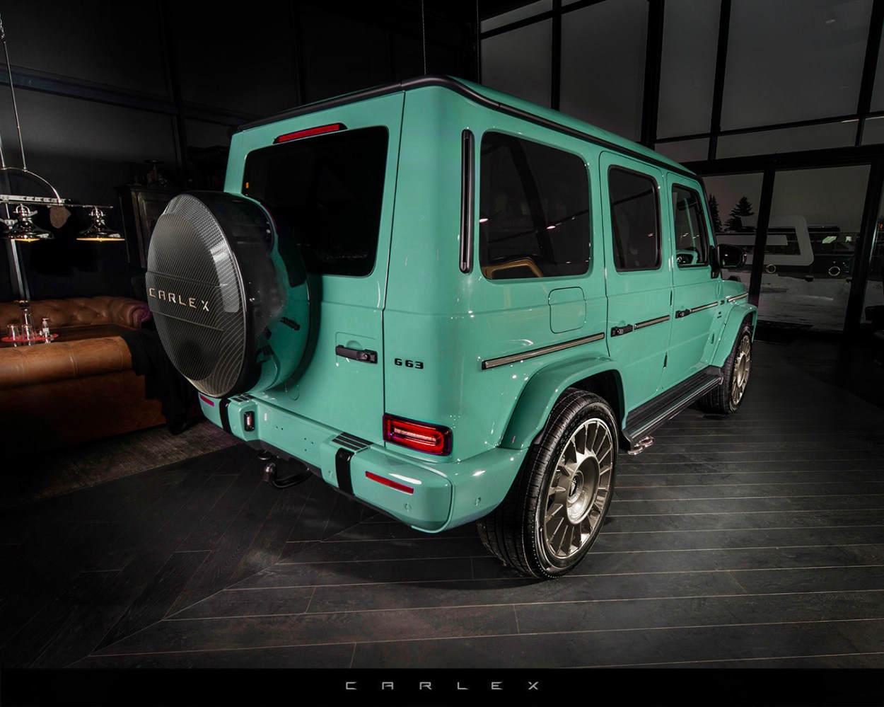 This Tuned Mercedes G-Wagen Looks Like a Rolling ‘60s Bathroom
