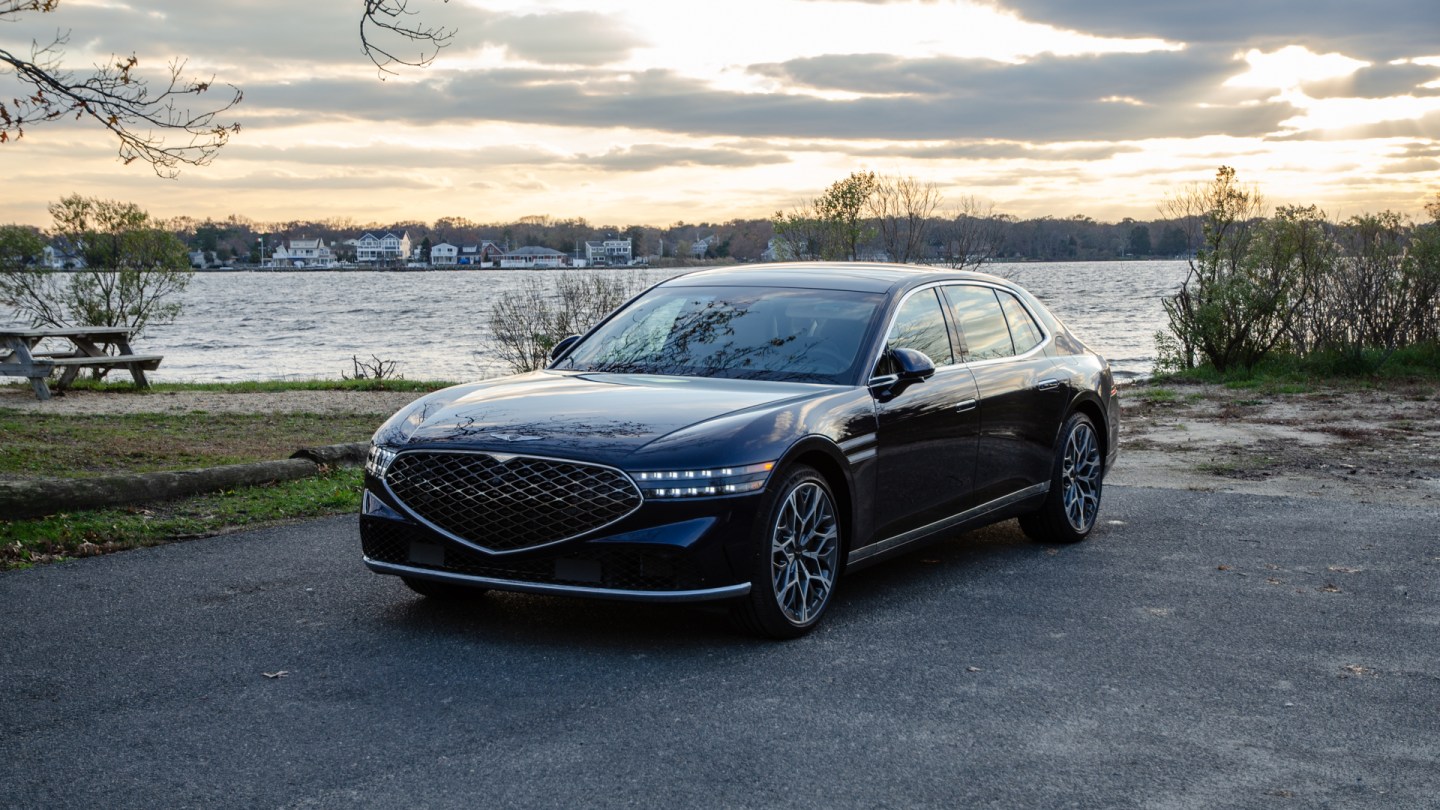 2023 Genesis G90 Review: Greatness for a Bargain