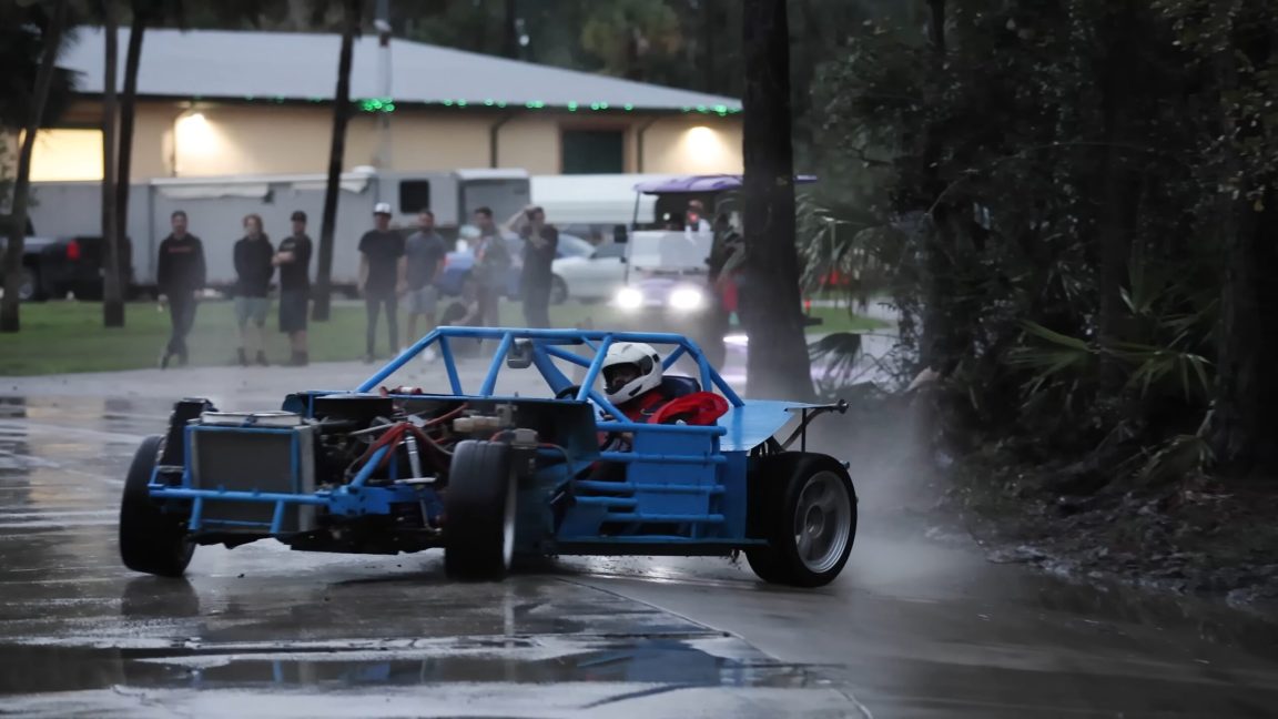 Turning Old Stock Cars Into Drift Cars Makes Perfect Sense