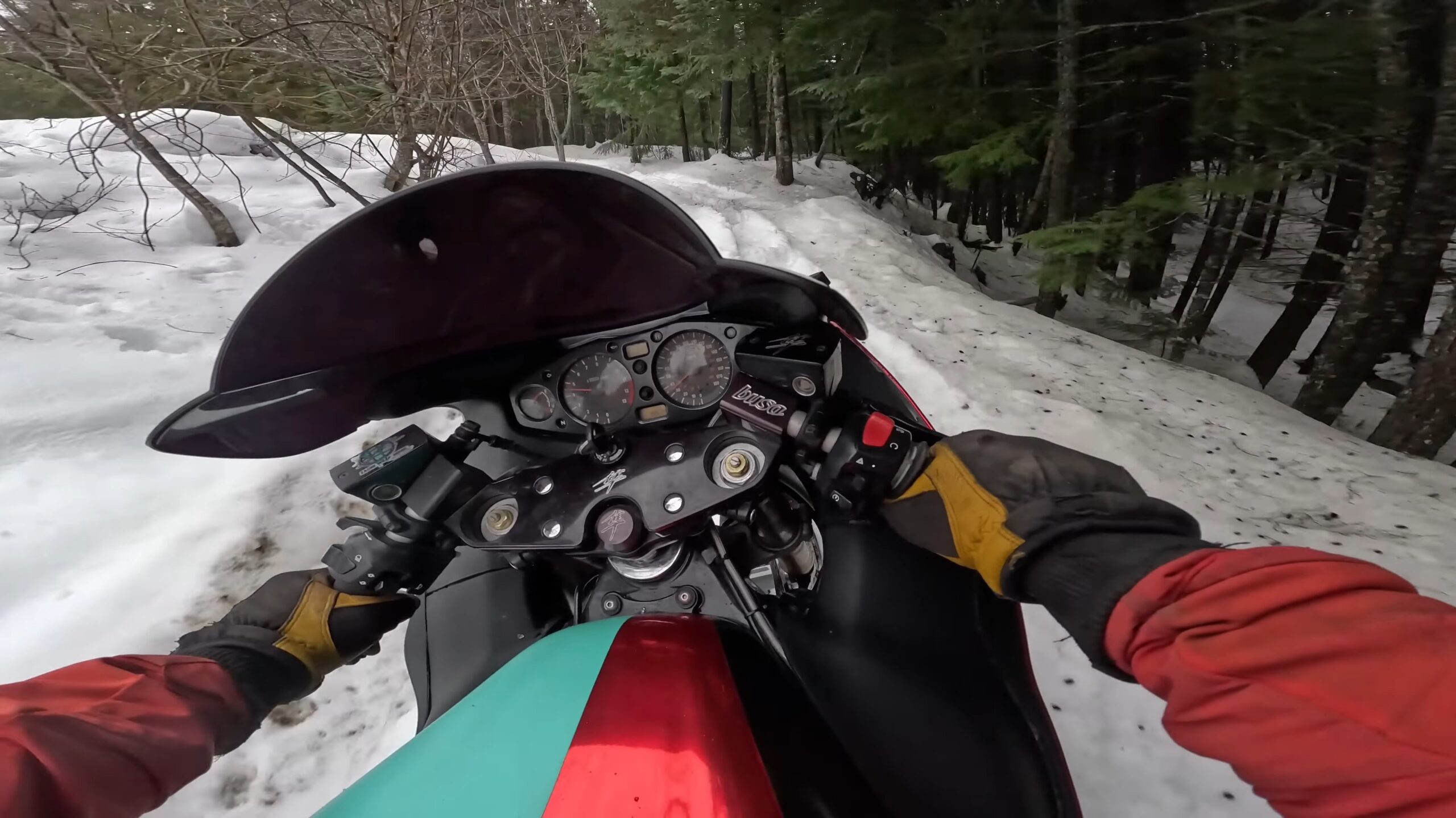 This Suzuki Hayabusa Wants To Be The World's Fastest Snow Bike