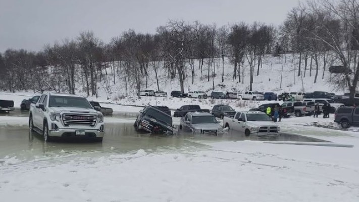 Six Cars Fall Through Ice on Minnesota Lake After Parking Way Too Close ...