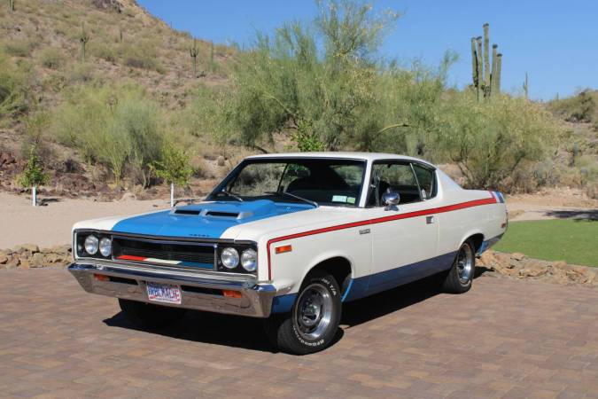 Iconic Red-White-and-Blue AMC Muscle Car Collection Pops Up on ...