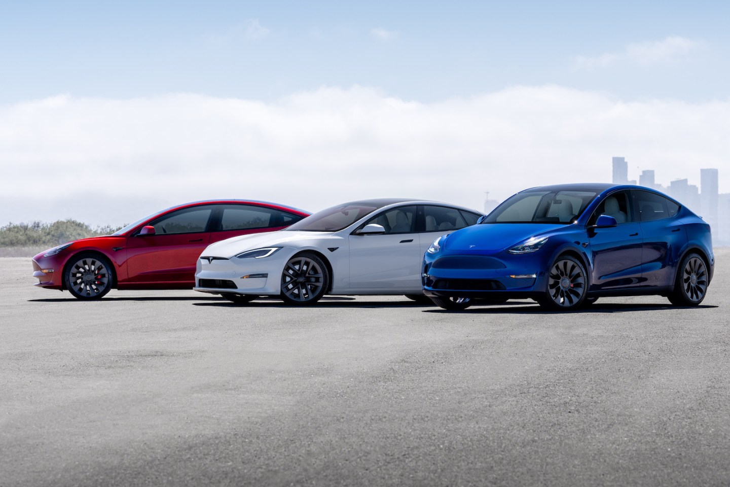Tesla Admits Justice Department Is Investigating Autopilot and 'Full ...