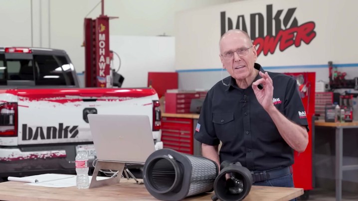 Watch Legendary Hot-Rodder Gale Banks Absolutely Roast Tuner's Open-Air ...