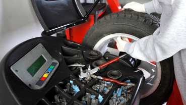 Here's What Wheel Weights Are