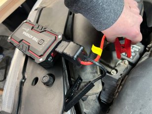 Here’s How a Jump-Starter Works