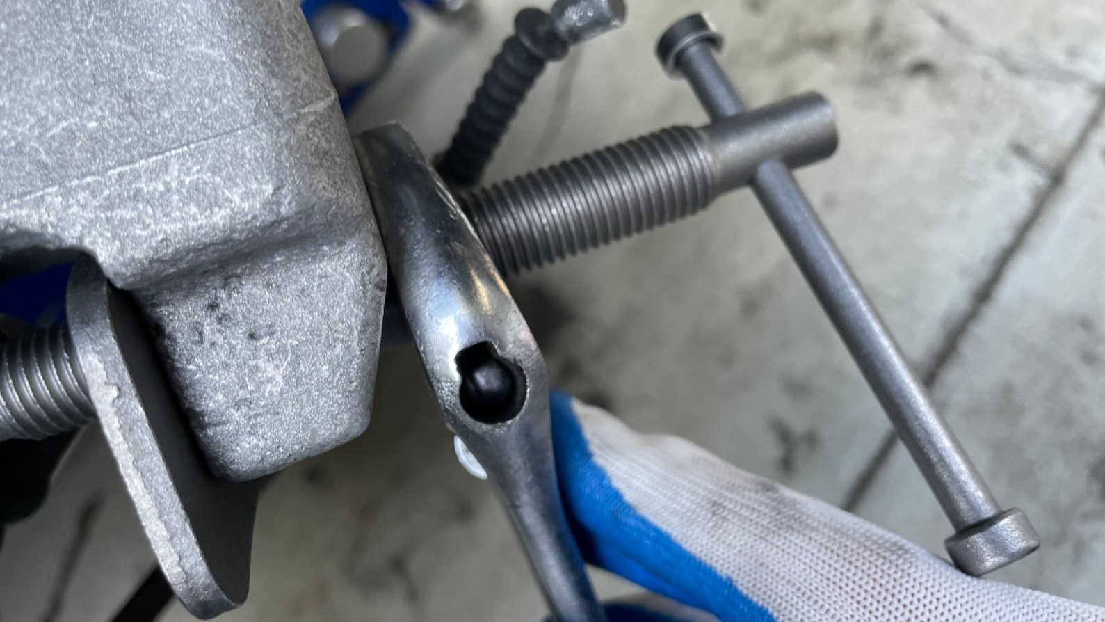 Here's How To Use a Brake Caliper Wind Back Tool