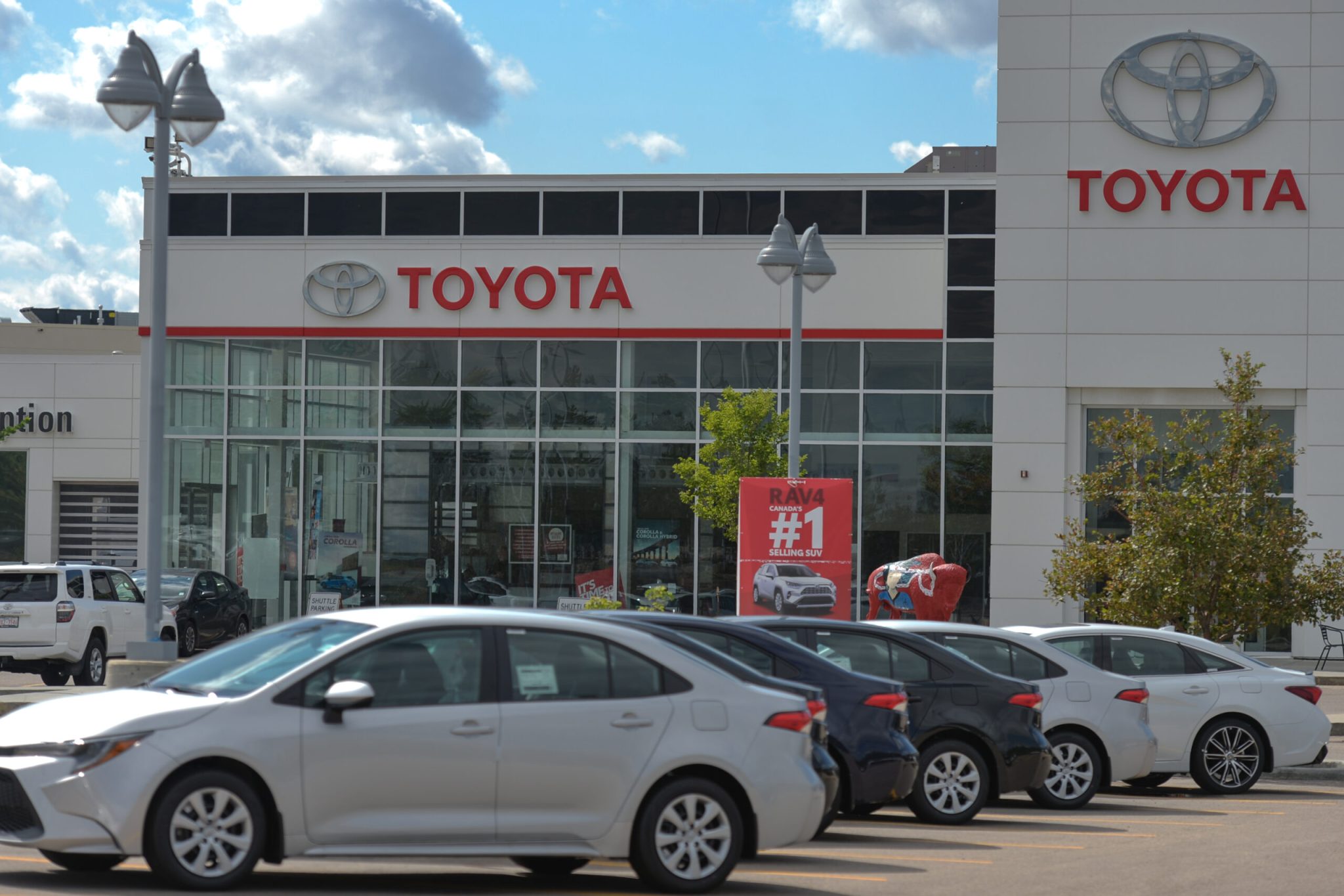 Average New Car Transactions To Surpass $50,000: Toyota Sales Boss