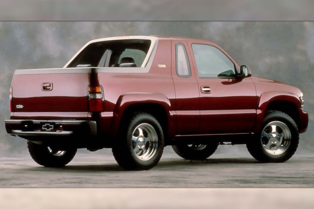 2000 Chevy K5 Blazer Concept Was the Best GMT800 That Never Made It