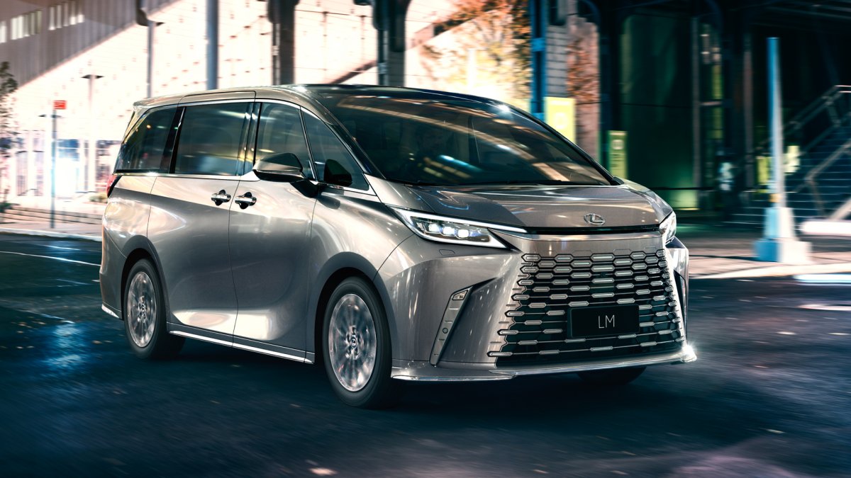 This Is the Luxury Minivan Lexus Doesn't Have the Guts To Sell in the US