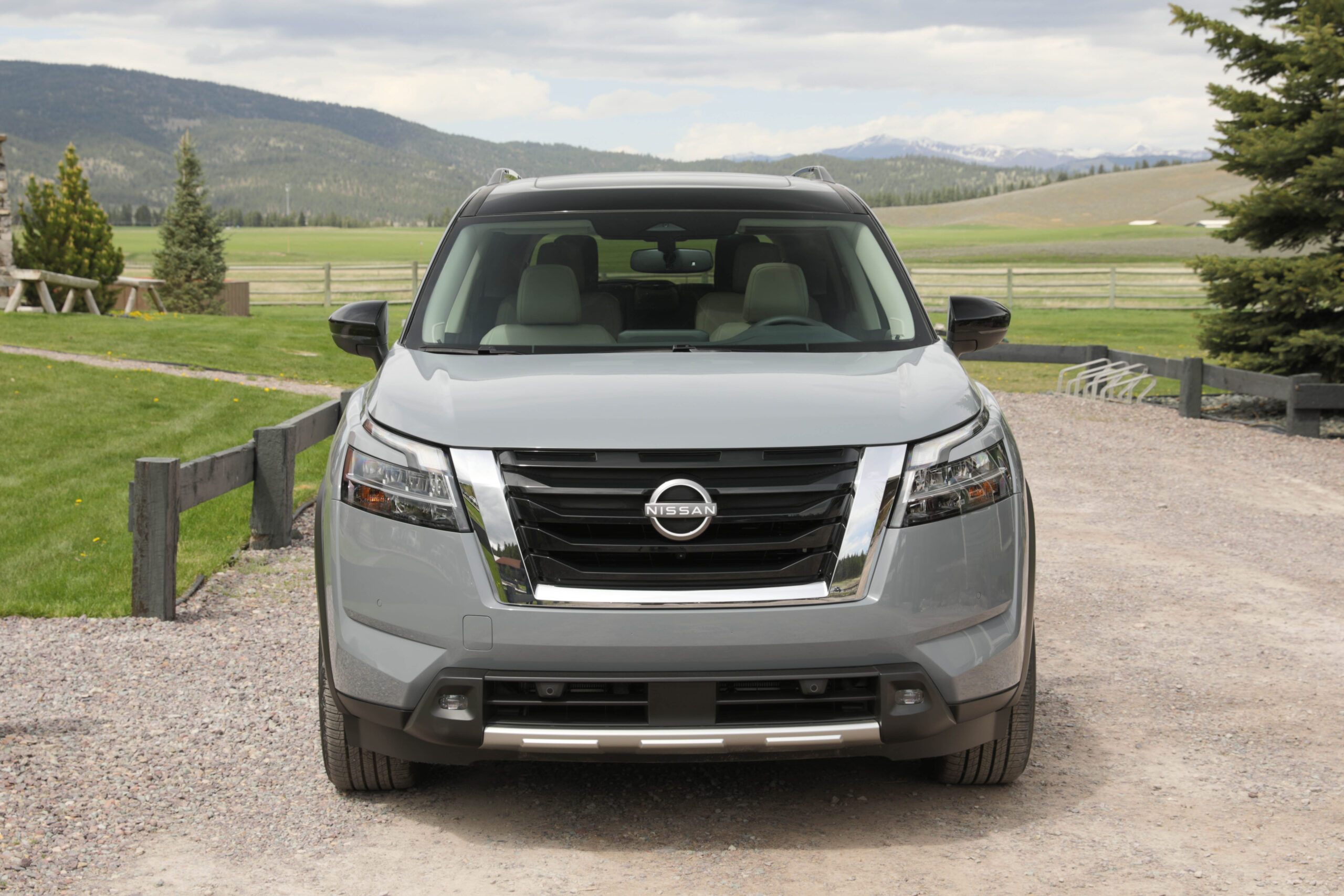 The New China-Market Nissan Pathfinder Looks Better Than US Version
