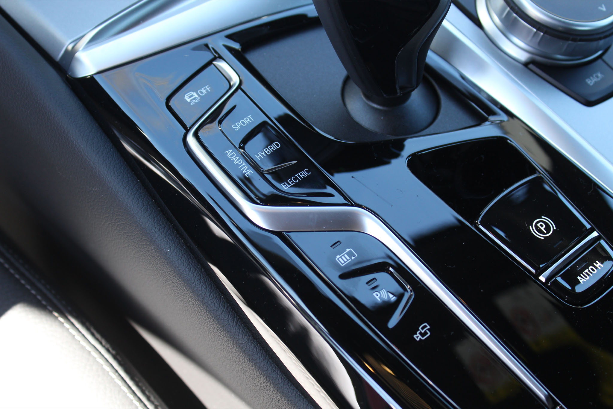 2023 BMW 545e xDrive Review: Let the Hybrid Save the Sports Sedan