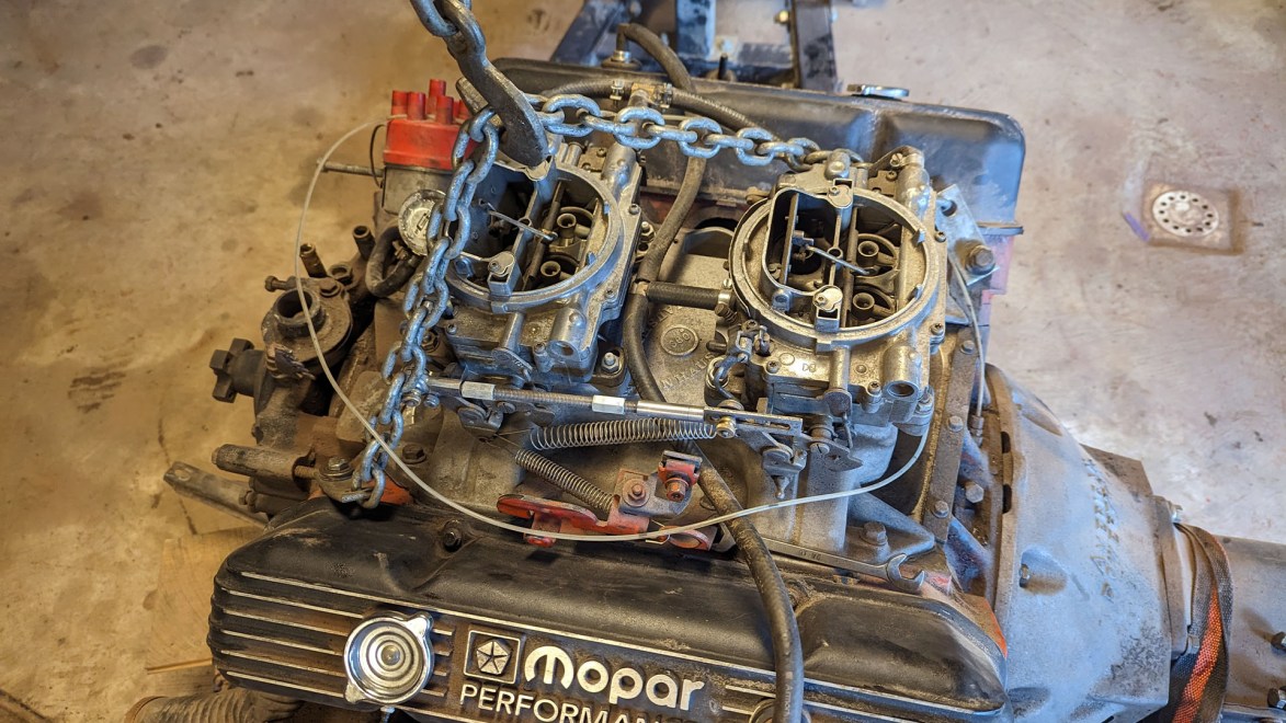 Here's How to Use an Engine Hoist