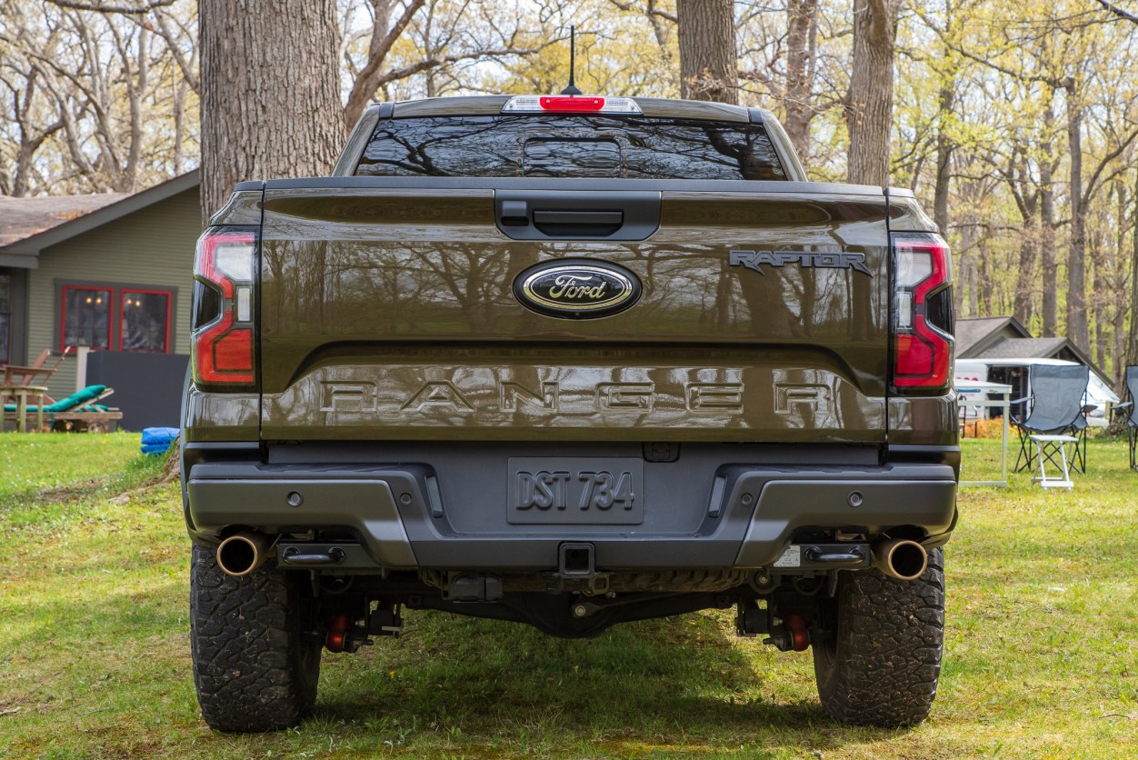 2024 Ford Ranger Raptor Off-Road Pickup Debuts With 405 HP, 33s, and ...