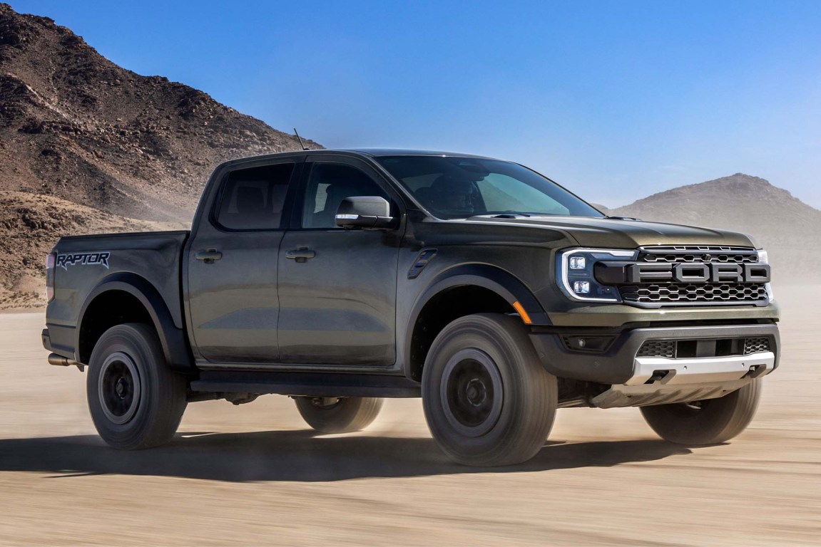 How the 2024 Ford Ranger Raptor Compares to the Chevy Colorado ZR2