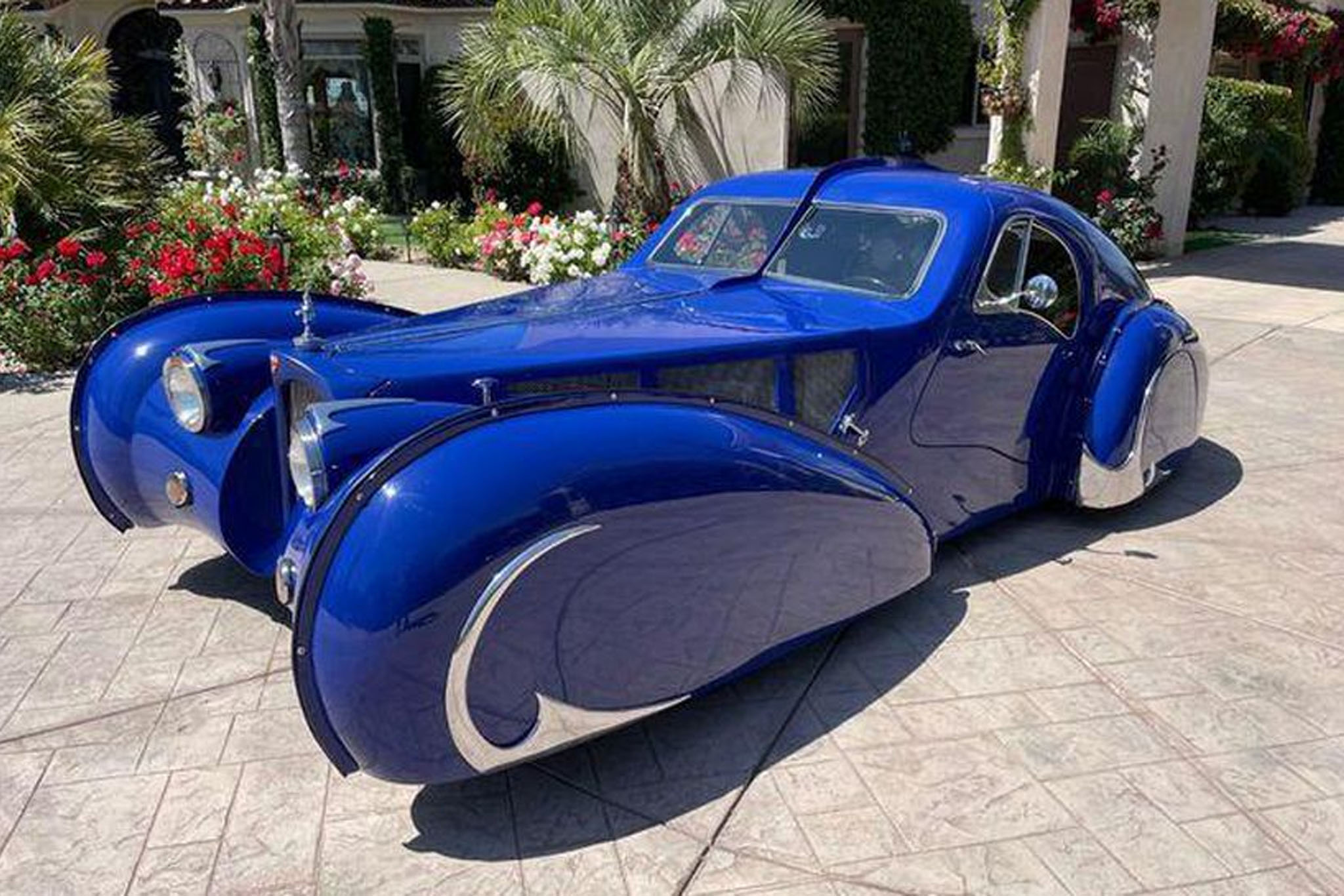 This $125K Bugatti Type 57SC Replica Is Really C4 Corvette Underneath