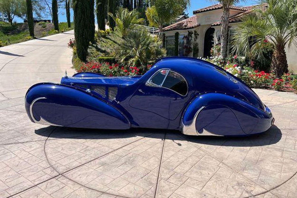 This $125K Bugatti Type 57SC Replica Is Really C4 Corvette Underneath