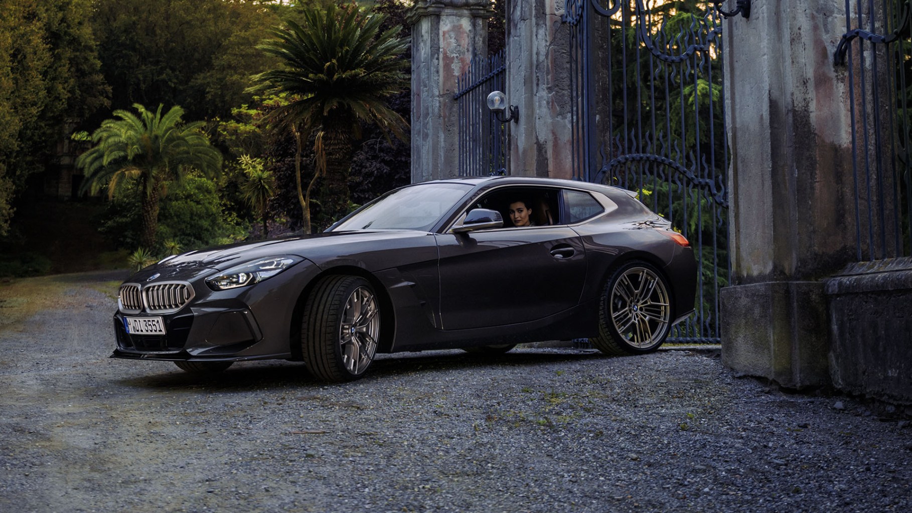 Keep Calm: BMW Made a Modern Clownshoe From a Z4