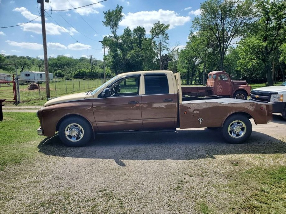2008 Ram 3500 Rodeo Rig With a ‘50s Face Swap Needs Saving