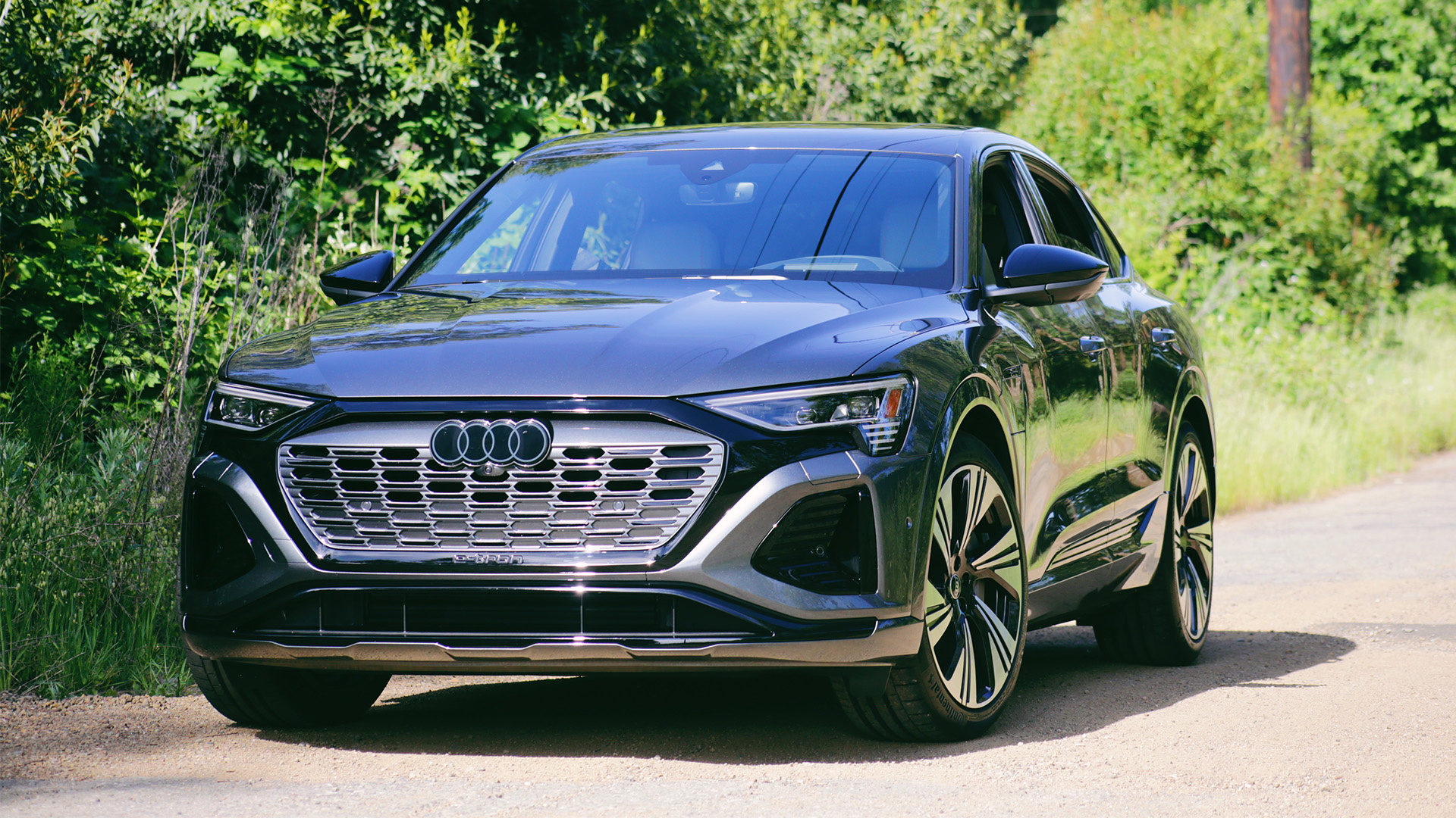 2024 Audi Q8 e-tron First Drive Review: A Quiet Evolution of Its ...