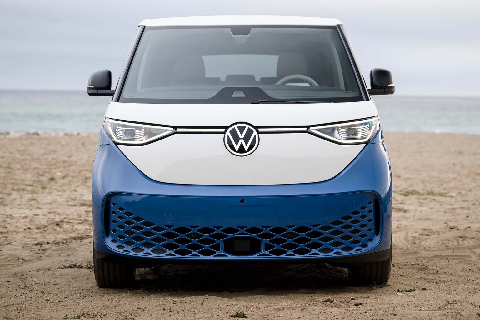 2024 VW ID Buzz Lands in US With 3 Rows, Available AWD, Retro Style