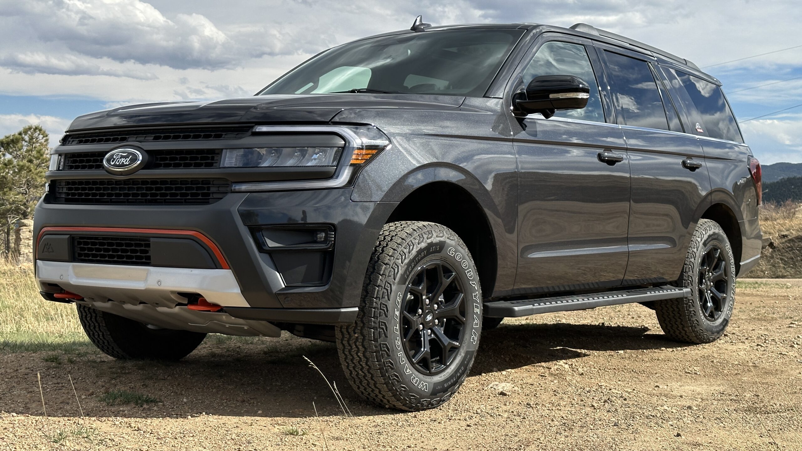 2023 Ford Expedition Timberline Review: The Do-It-All Daily That Does ...