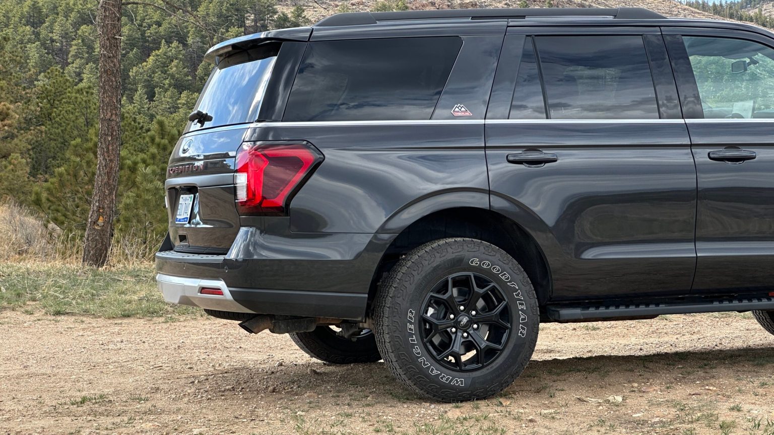 2023 Ford Expedition Timberline Review: The Do-It-All Daily That Does ...
