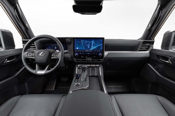 2024 Lexus GX Takes a Giant Leap With Super Boxy Design, Off-Road Focus