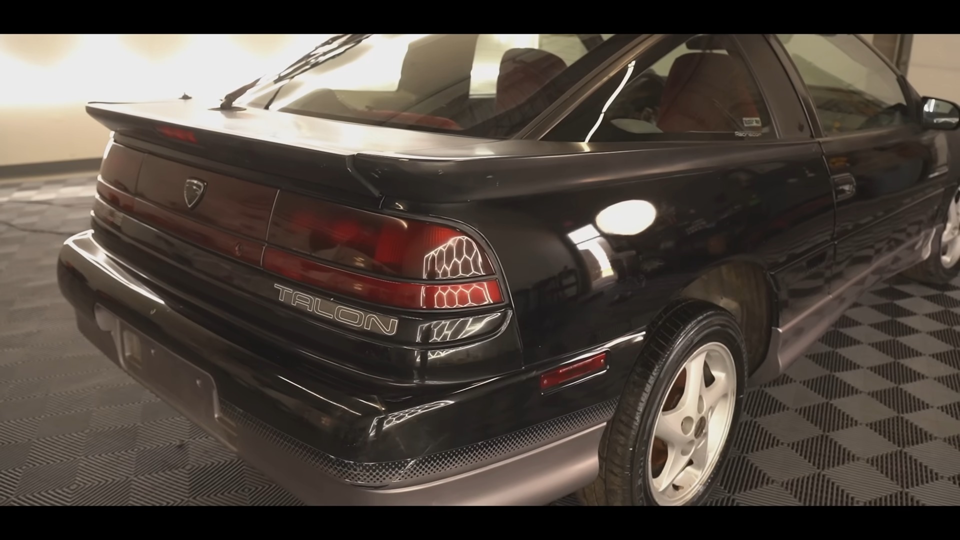 Deep Cleaning an Abandoned Eagle Talon TSi After 12 Years Is a Tough Job