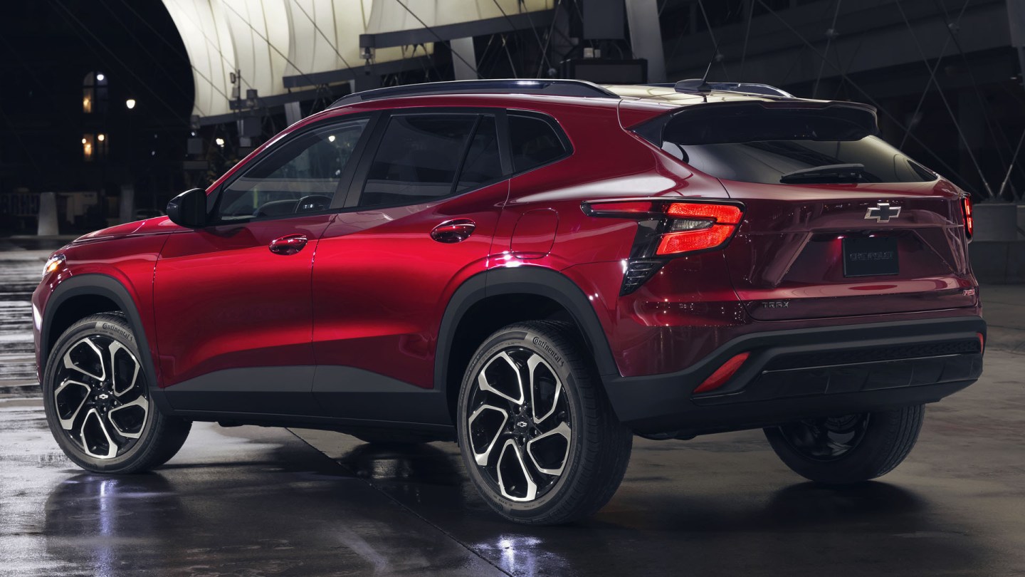 Why Doesn't the US Require Amber Turn Signals?