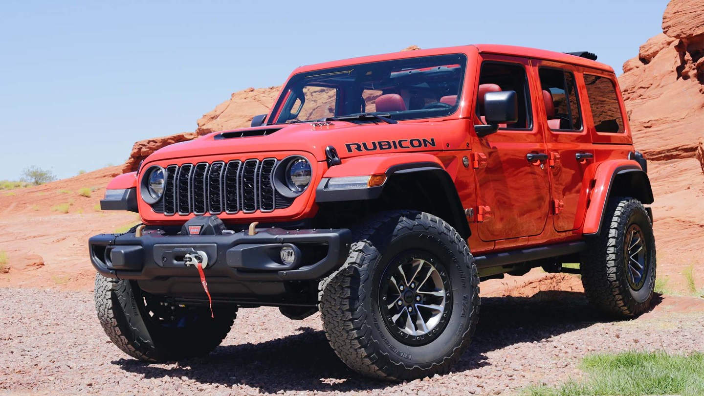 2018 Jeep Wrangler Rubicon Review: Taking a Winter Dip in the Renewed ...