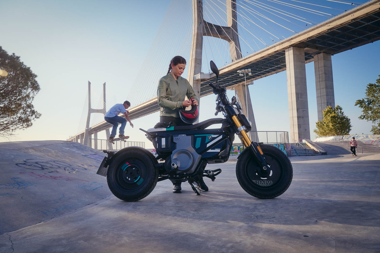 The BMW CE 02 Is a New Electric Vehicle Between a Scooter and a Motorcycle