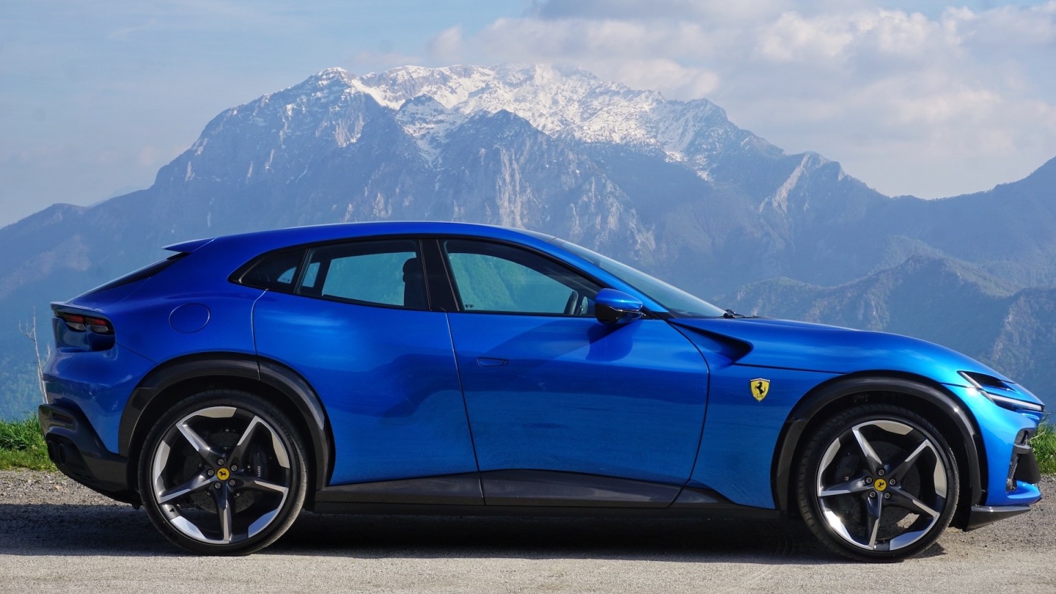 2018 Ferrari GTC4Lusso T Review: Turbo V-8 Makes This Supercar ...