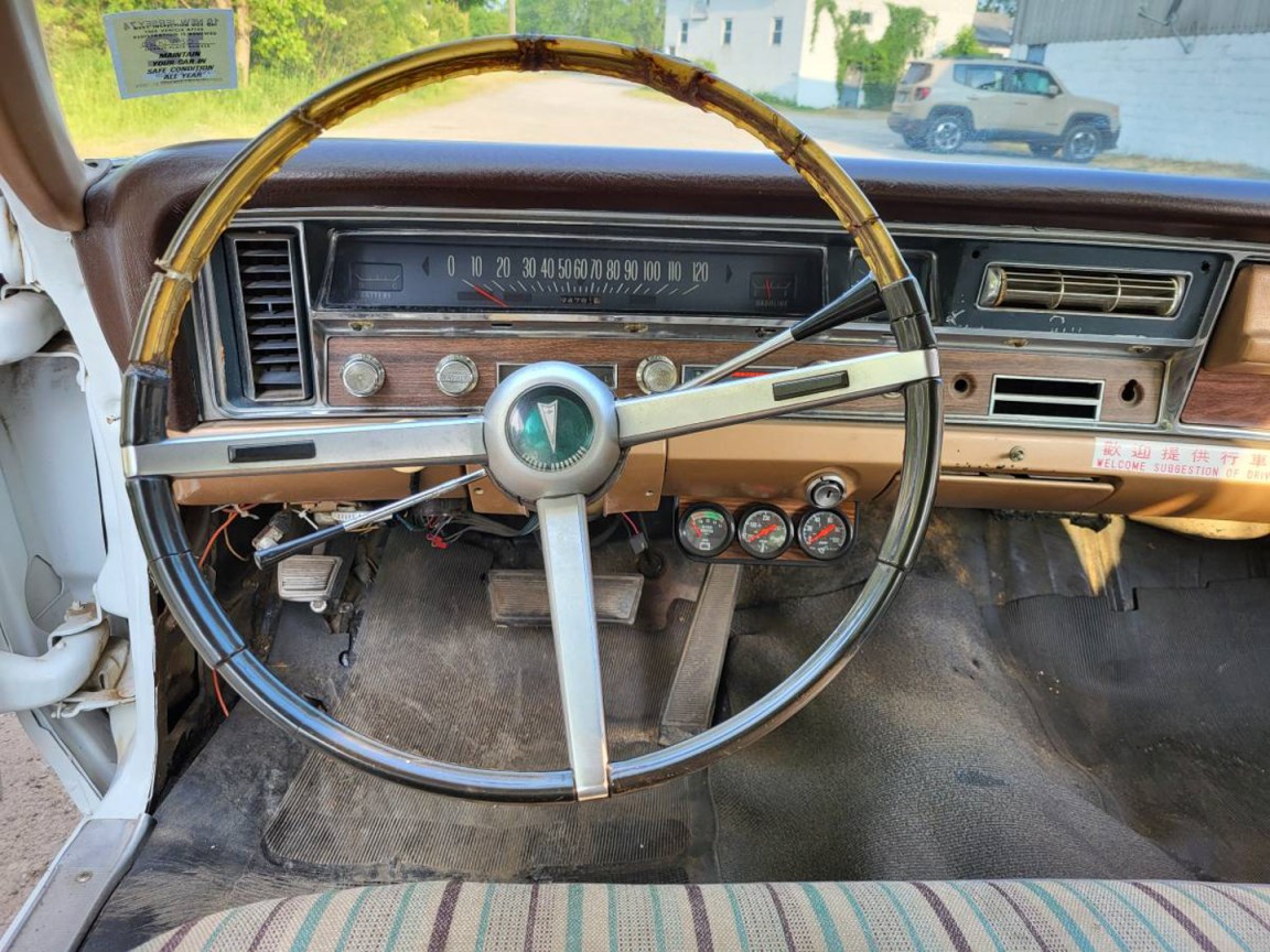 Eight-Door 1968 Pontiac Catalina Limo Is 24 Feet Long and for Sale