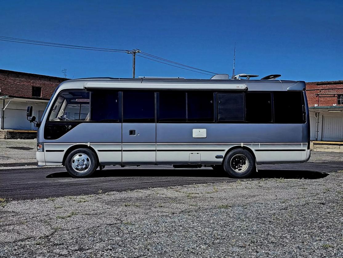 1994 Toyota Coaster RV for Sale Is a Turbodiesel JDM Road-Tripper