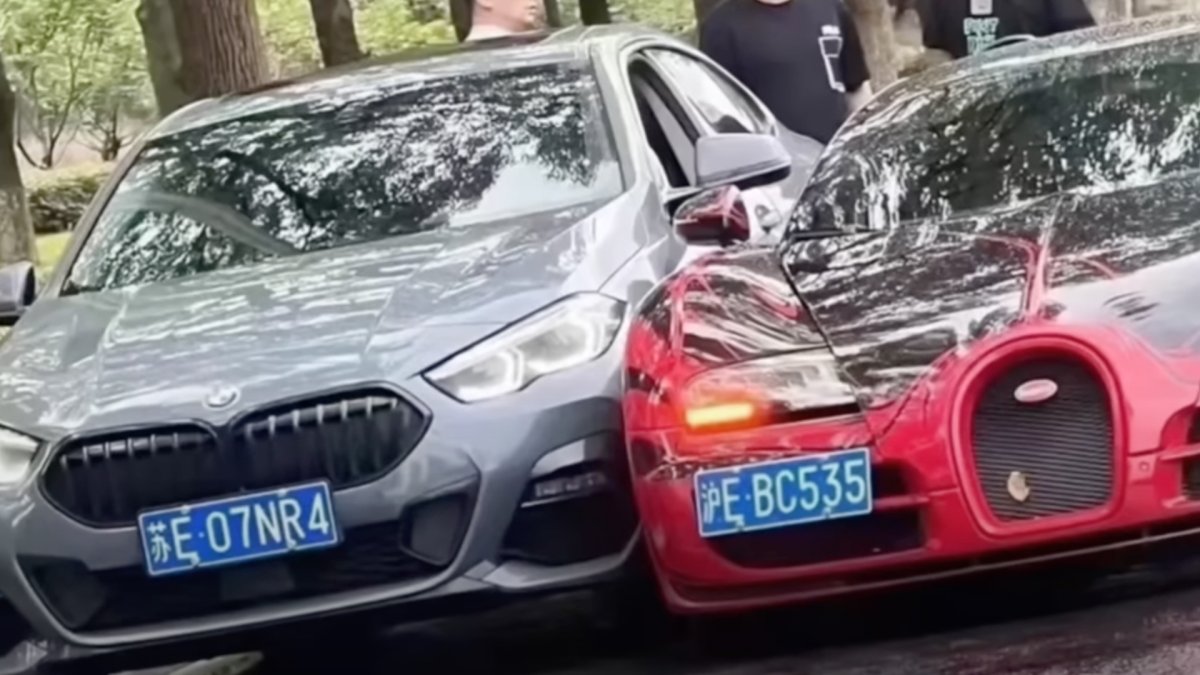 Road-Raging Bugatti Veyron Driver Collides With BMW in World’s Least ...