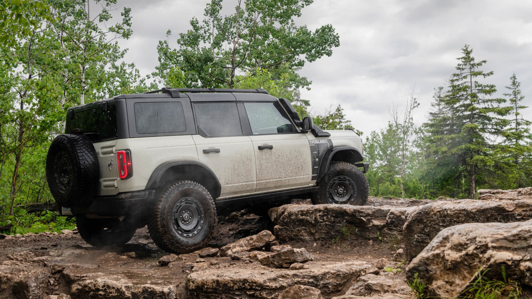 2024 Ford Bronco Drops Base Model, Now Starts Nearly $4,000 Higher