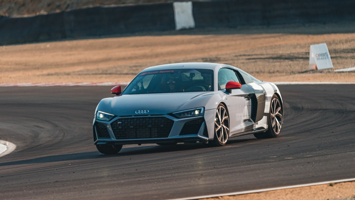 Good News: Audi R8 Production Extended Thanks to Strong Sales