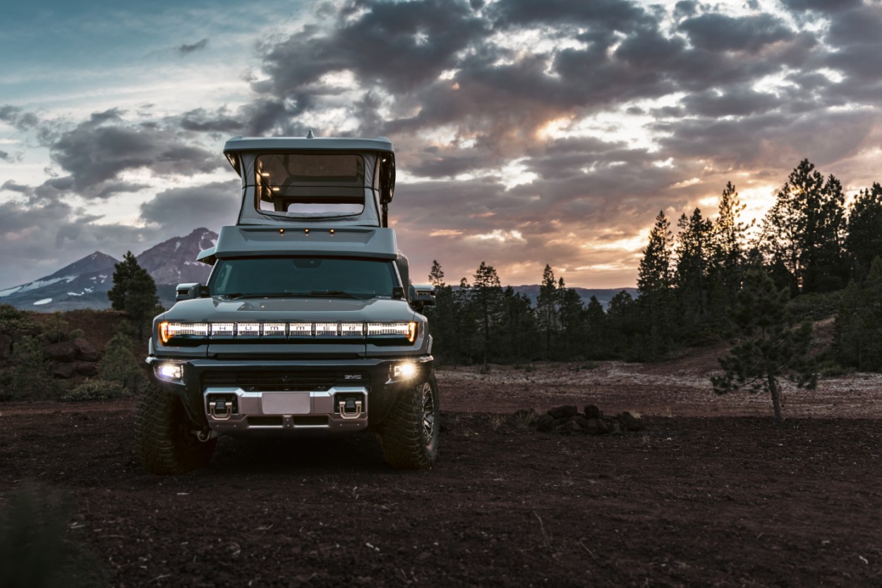 GMC Hummer EV EarthCruiser Adds Carbon Fiber Pop-Up Camper With a Kitchen