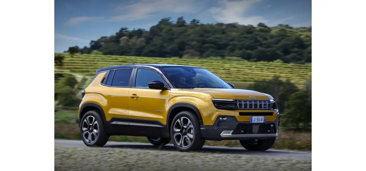 Design Boss Says Jeep ‘Will Remain Boxy’ With EVs on the Horizon