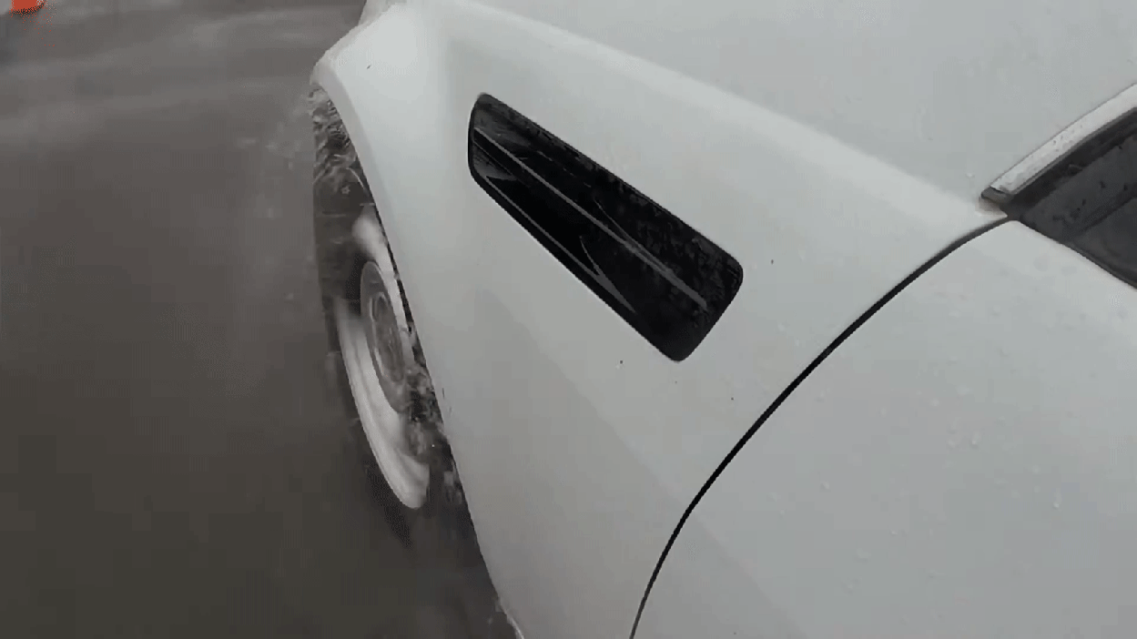 Hydroplaning: What To Do When It Happens to You