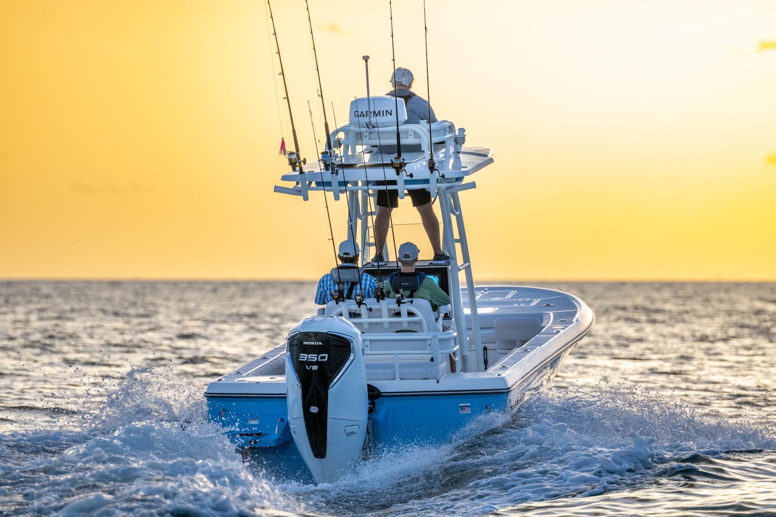 Honda’s First Production V8 Is This 350-HP Boat Motor With VTEC