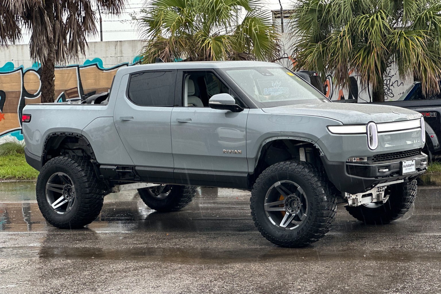 This Is the World’s First Lifted Rivian R1T, and Boy Is It Something