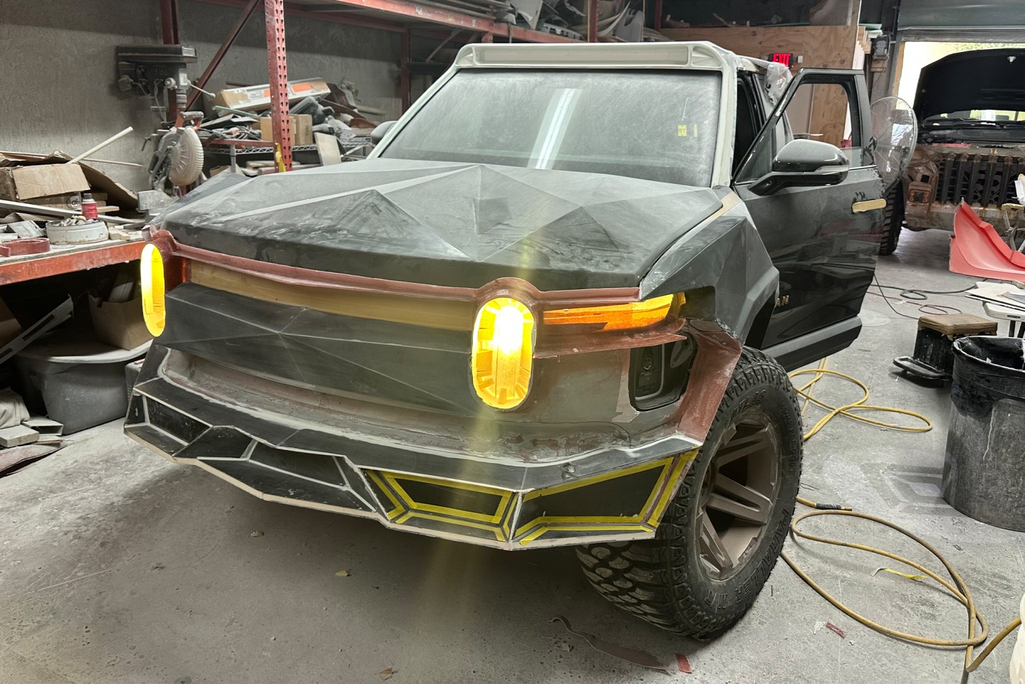 This Is the World’s First Lifted Rivian R1T, and Boy Is It Something