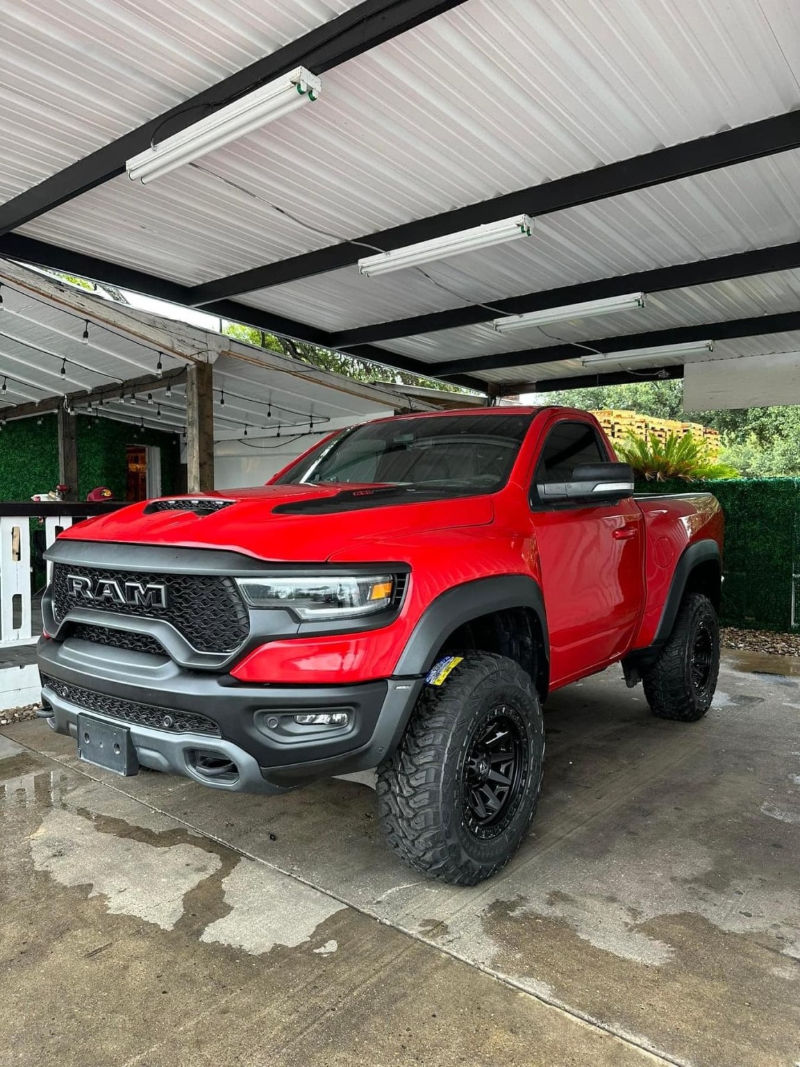 Single-Cab, Short-Bed Ram TRX Is Like a Photoshop Brought to Life