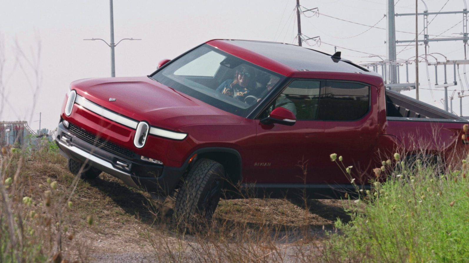 Rivian R1T With 410-Mile Range Arrives With 'Max Pack' Battery