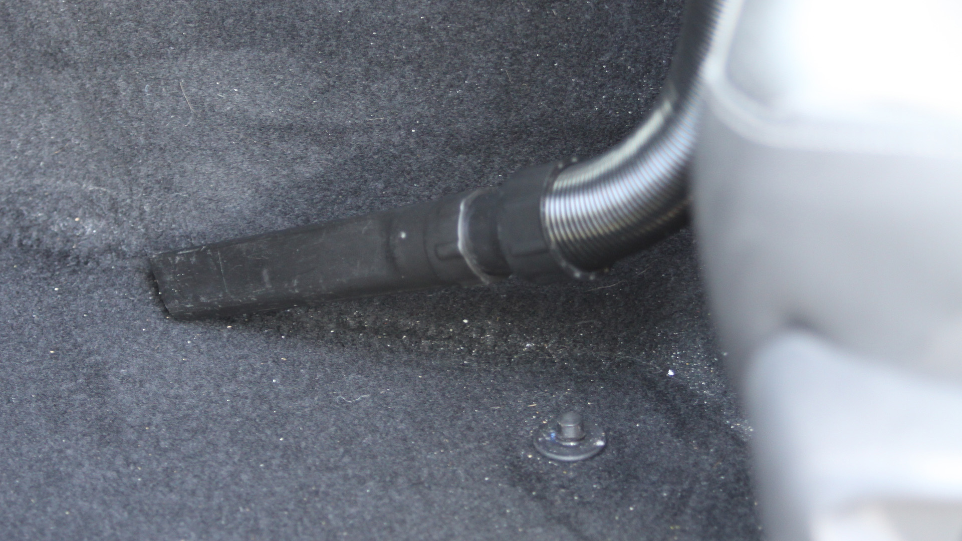 The Best Cordless Car Vacuums, Tested and Reviewed | The Drive