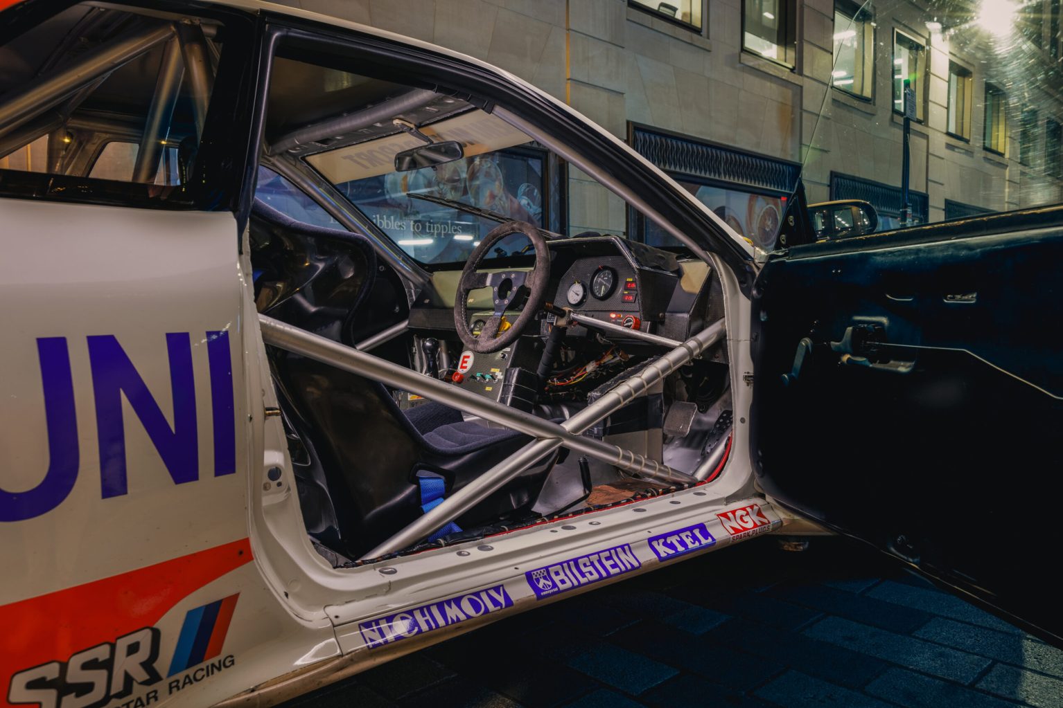 A Legendary Nissan Skyline GT-R R32 Race Car Is Up for Auction