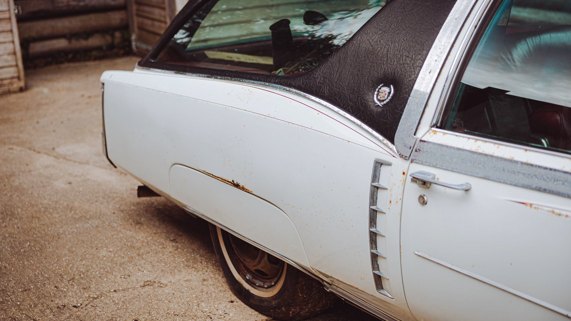 Rare 1972 Cadillac Eldorado Is a Coachbuilt Two-Door Station Wagon With ...