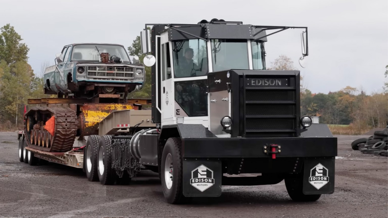 Watch a Diesel-Electric Edison Semi Truck Drag a WWII Tank Like It's ...
